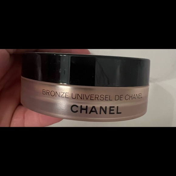 CHANEL | Makeup | Universel De Chanel Effet Hale Bronzing | Poshmark